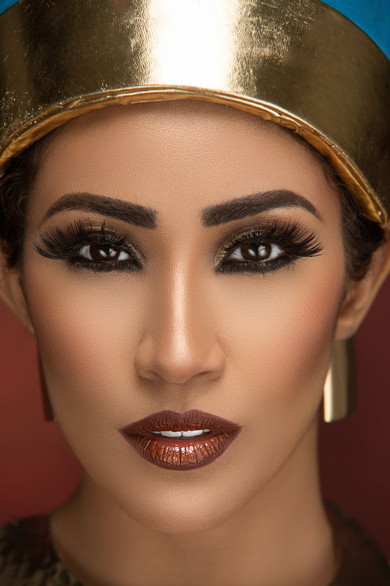 Egyptian Queen Nefertiti Costume Female Model Beauty Shot Smokey Eyes ...